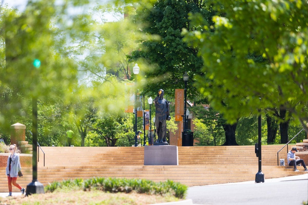 Graduate Programs - Tombras School of Advertising & Public Relations